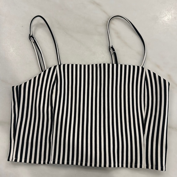 Amuse Society | Tops | Society Amuse Black And White Stripes Cropped ...
